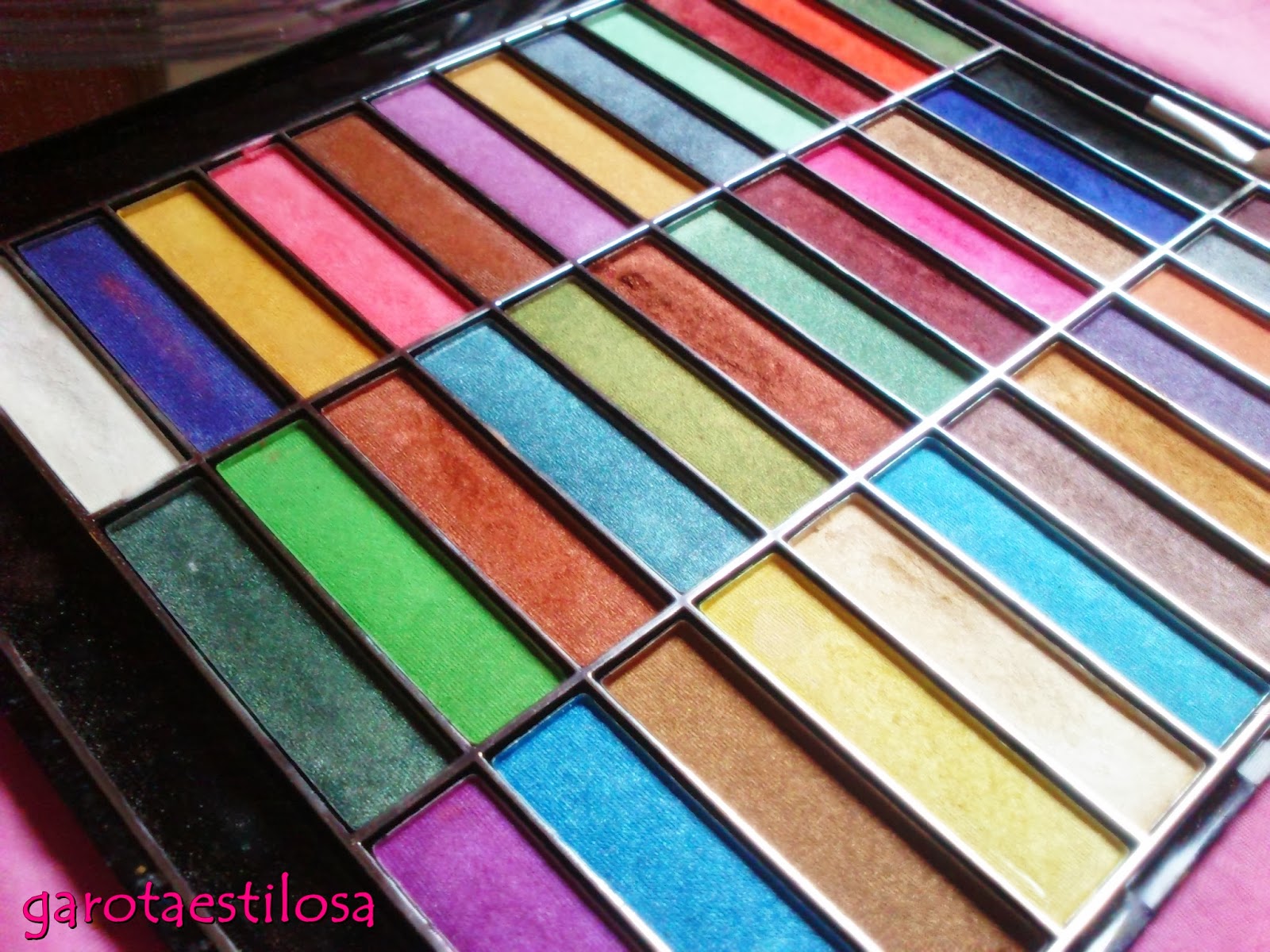 Garota Estilosa : Resenha: Paleta Ruby Rose 36 cores