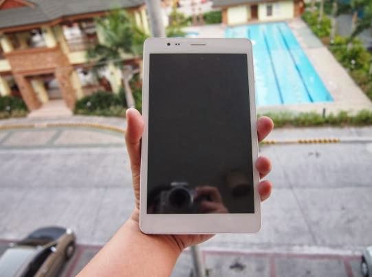 Qube PhoneTab Review: Double The Fun - TeknoGadyet