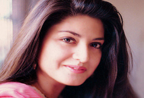 Pakistani Singer Nazia Hassan Biography and Pictures - Khan Baloch ...