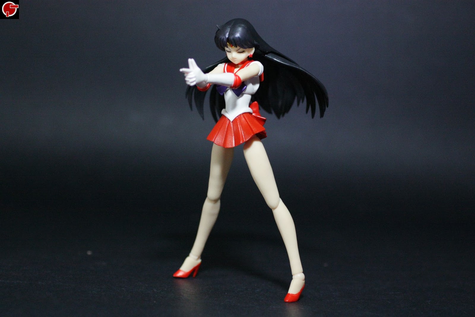 Firestarter's Blog: Toy Review: S.H. Figuarts Sailor Mars