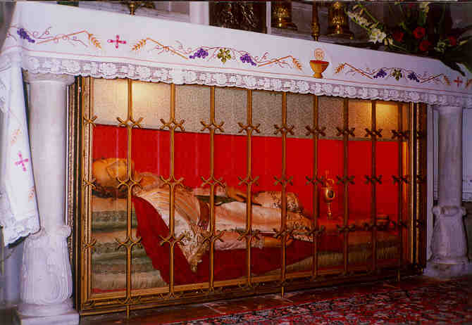 Walau Leher Di TEBAS, Jenazah ini tidak MEMBUSUK selama Ribuan Tahun ...