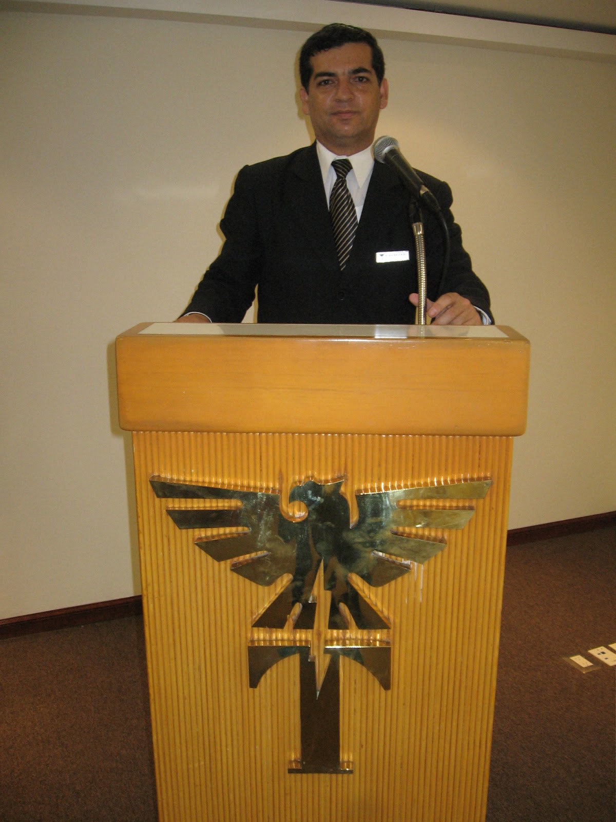 ENTREVISTA INTERNACIONAL: Alan Salcedo Diez Canseco, Capacitador de ...