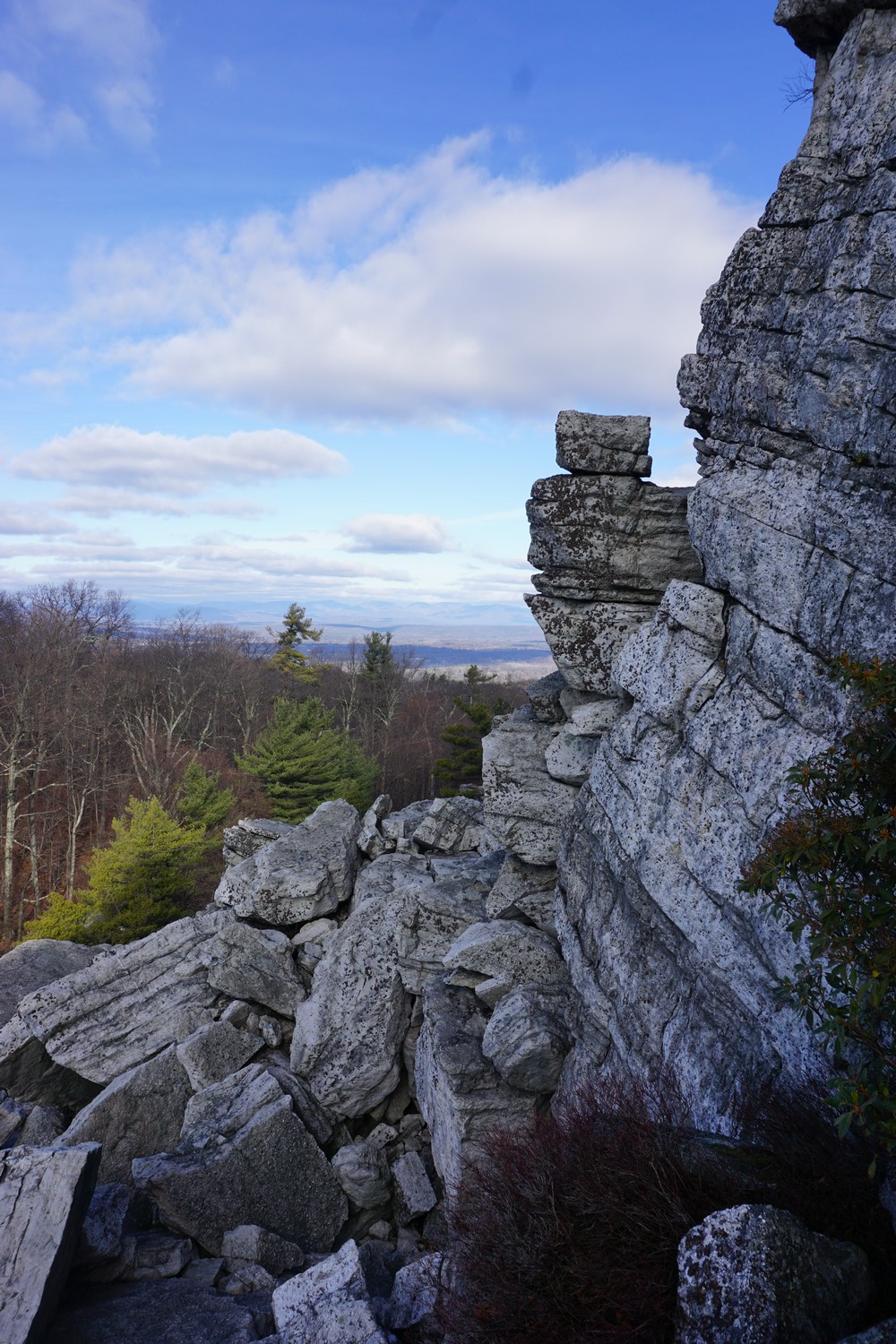 Harriman Hiker: Harriman State Park and Beyond: Bonticou Crag and Table ...