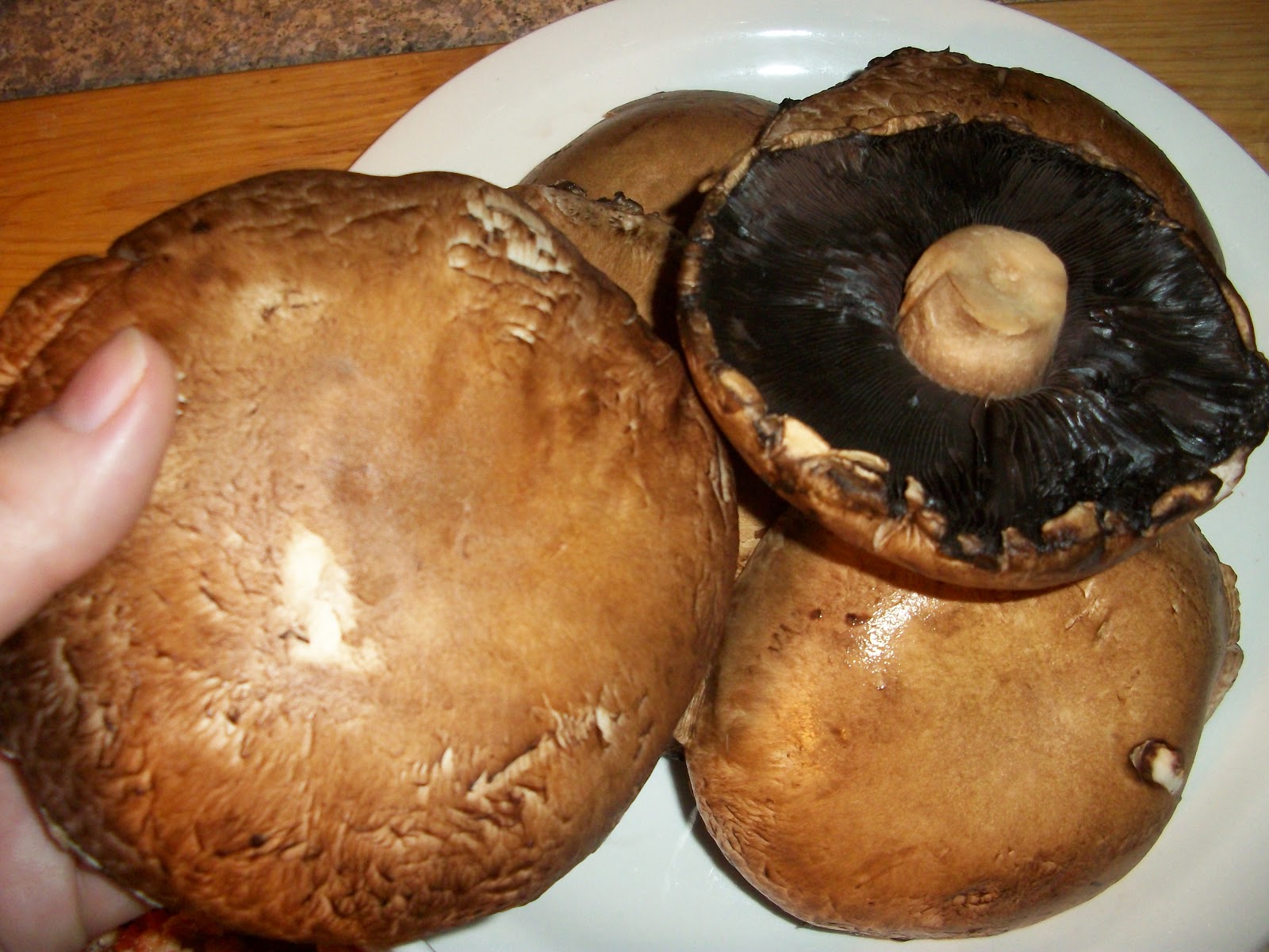 Cooking with love ! : Ciuperci umplute ( Stuffed Mushrooms)