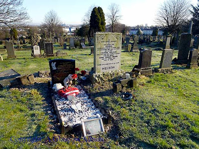 A Glasgow Album: Craigton Cemetery