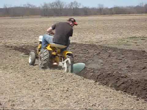 Tractor: Plowing w/ Cub Cadet 73 & a 10" Plow