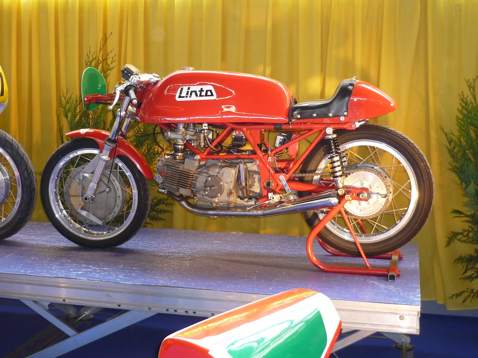 BSA BITS SCRAPS AND ALLSORTS: linto 500cc 1968
