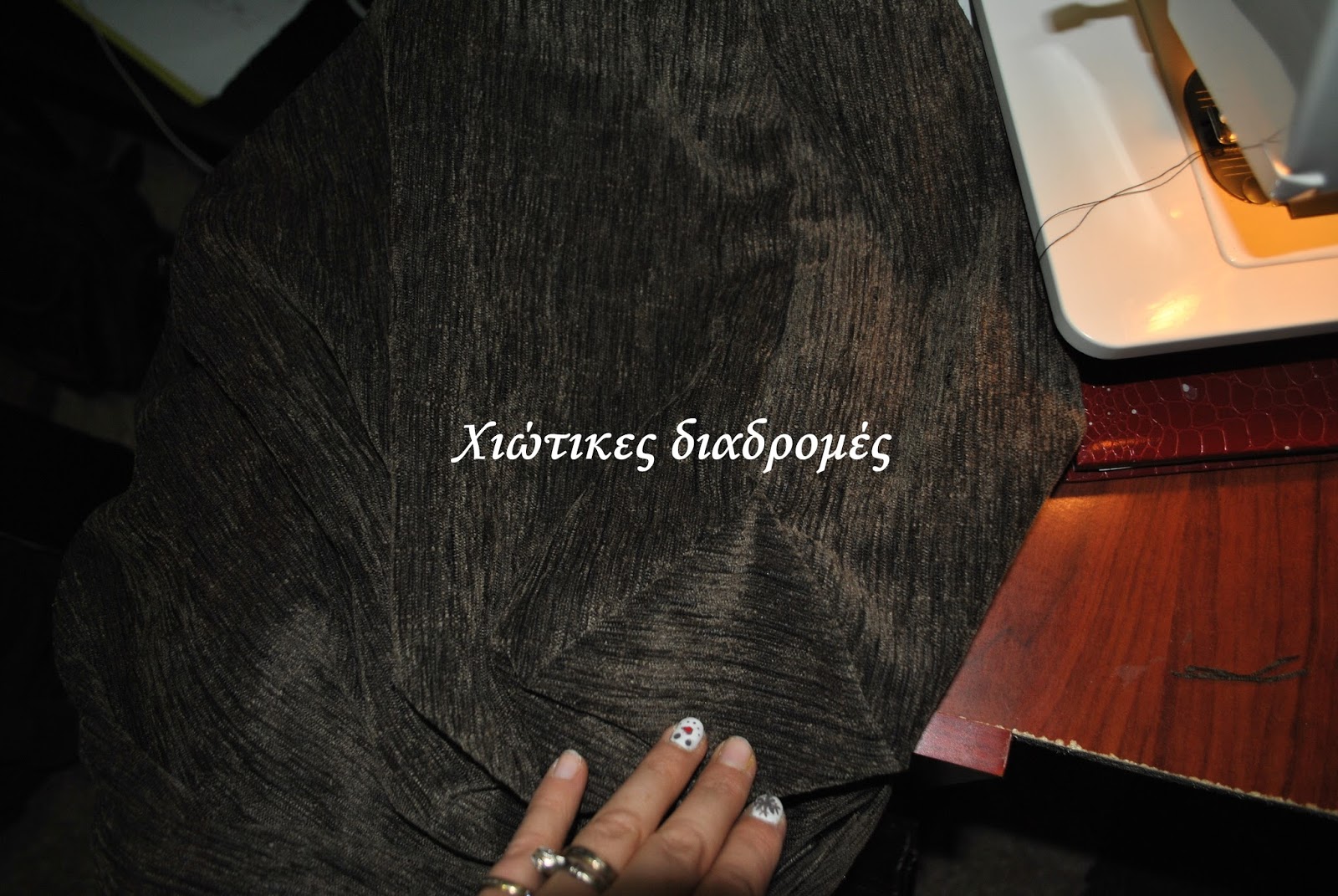 Χιώτικες Διαδρομές: DIY: η πιο εύκολη ανακαίνιση καναπέ