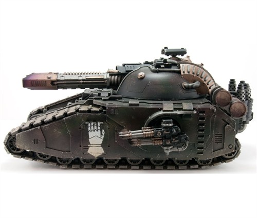 Warhammer 40K: tanque Glaive de las legiones Astartes