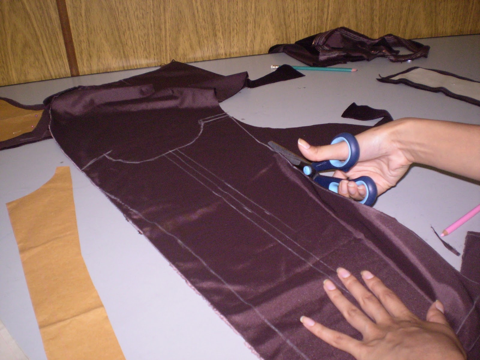 ESCOLA DE MODA PAULISTANA: Como Procurar Por Cursos de Corte e Costura?