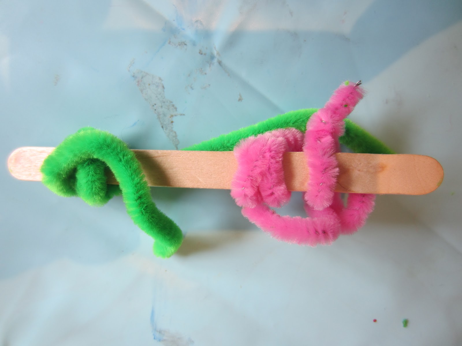 Learn with Play at Home: Pipecleaners, Craft sticks, Playdoh & Animals ...