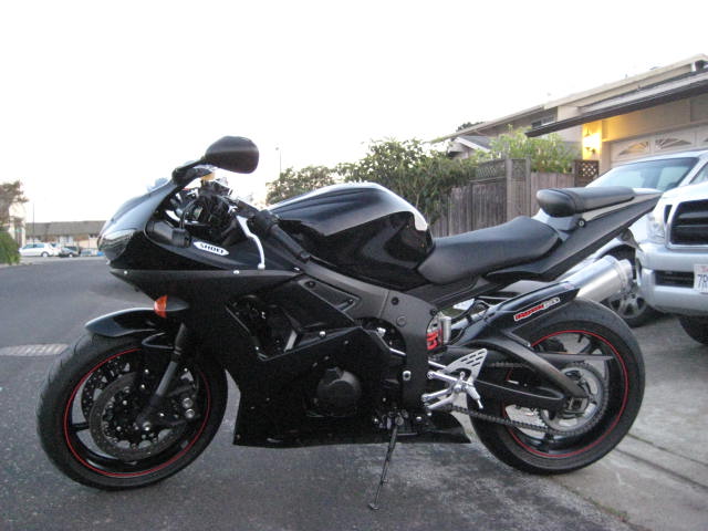 MonsterBiker01: 2005 Yamaha R6