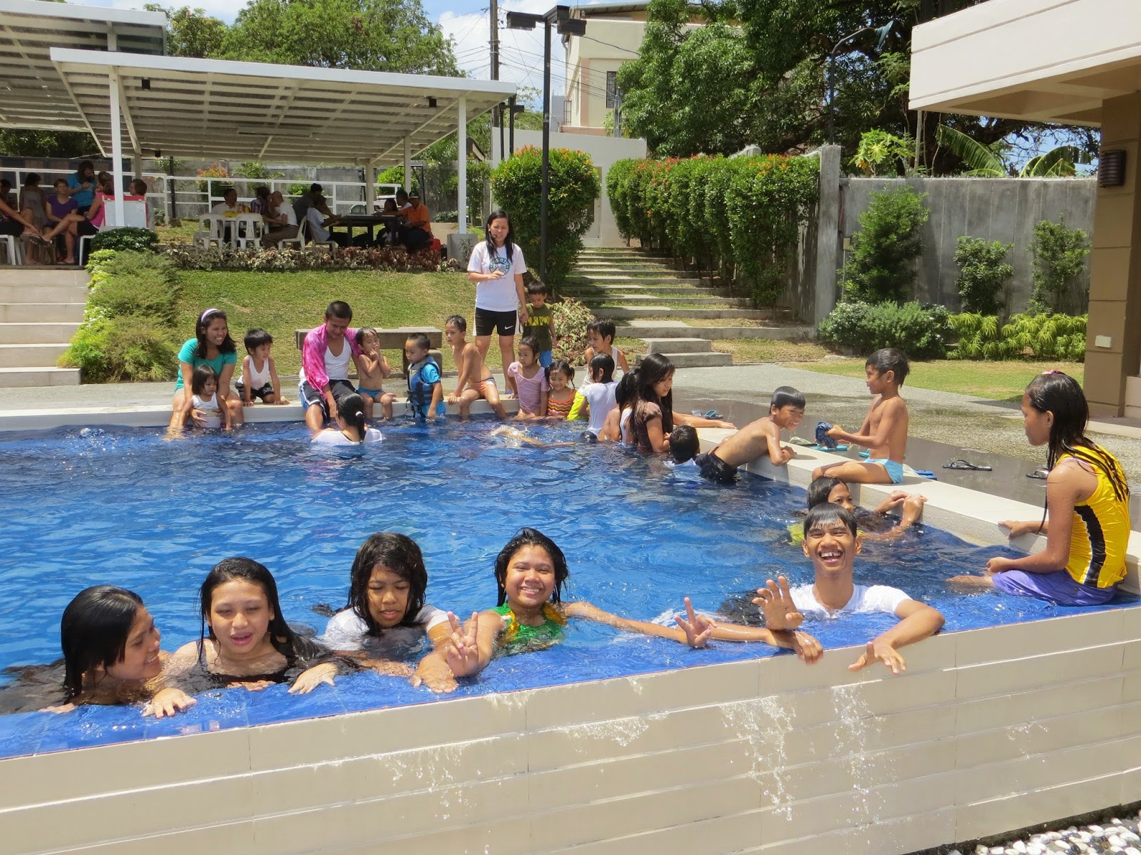 Kleyns In The Philippines: * Annual Combined Church Outing - April 18, 2014