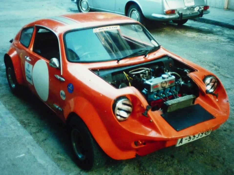 Maximum Mini: Not so local Mk1 Mini Marcos