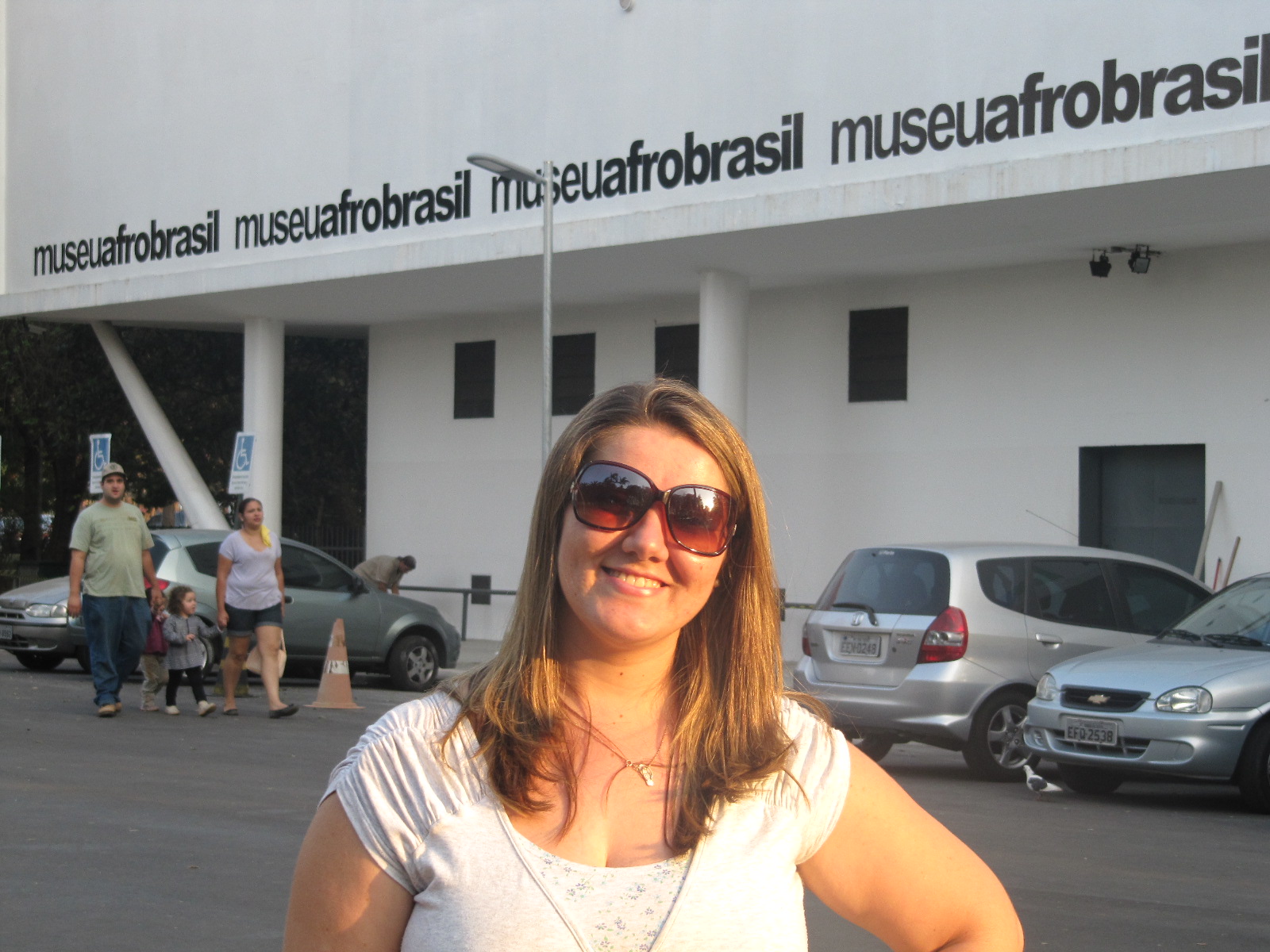 Ângela Barros: Galeria de Fotos