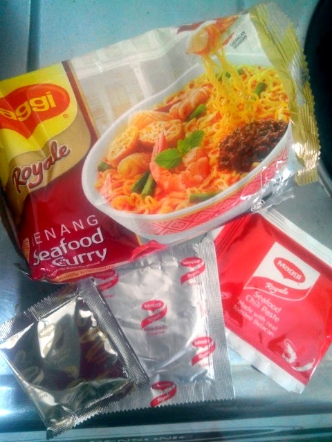 www.mieranadhirah.com: Reviewing/ trying out the new Maggi Royale ...