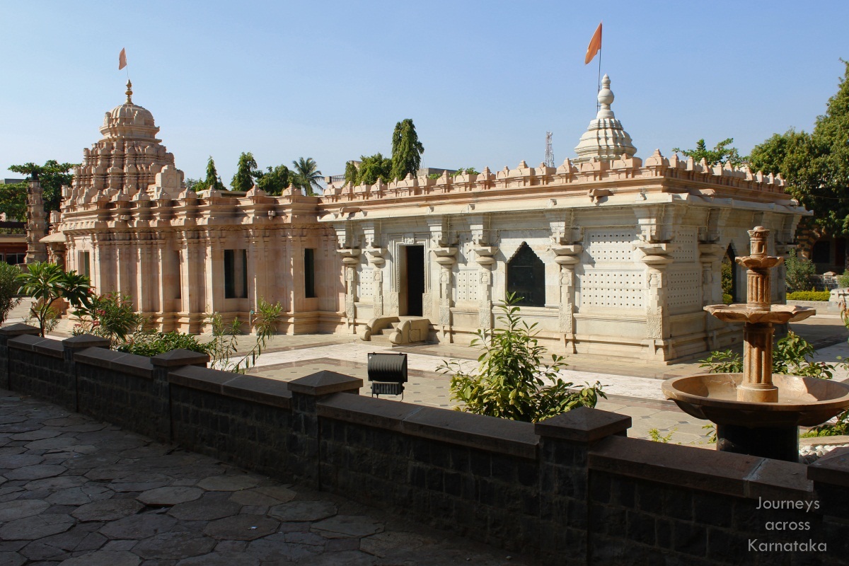 Journeys across Karnataka: Basaveshwara Devalaya, Basavana Bagewadi