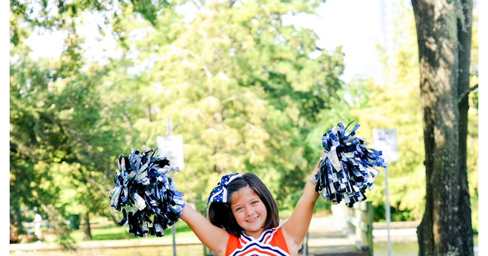 Ryan Flores Photography: cheerleader fun! {houston children's photographer}