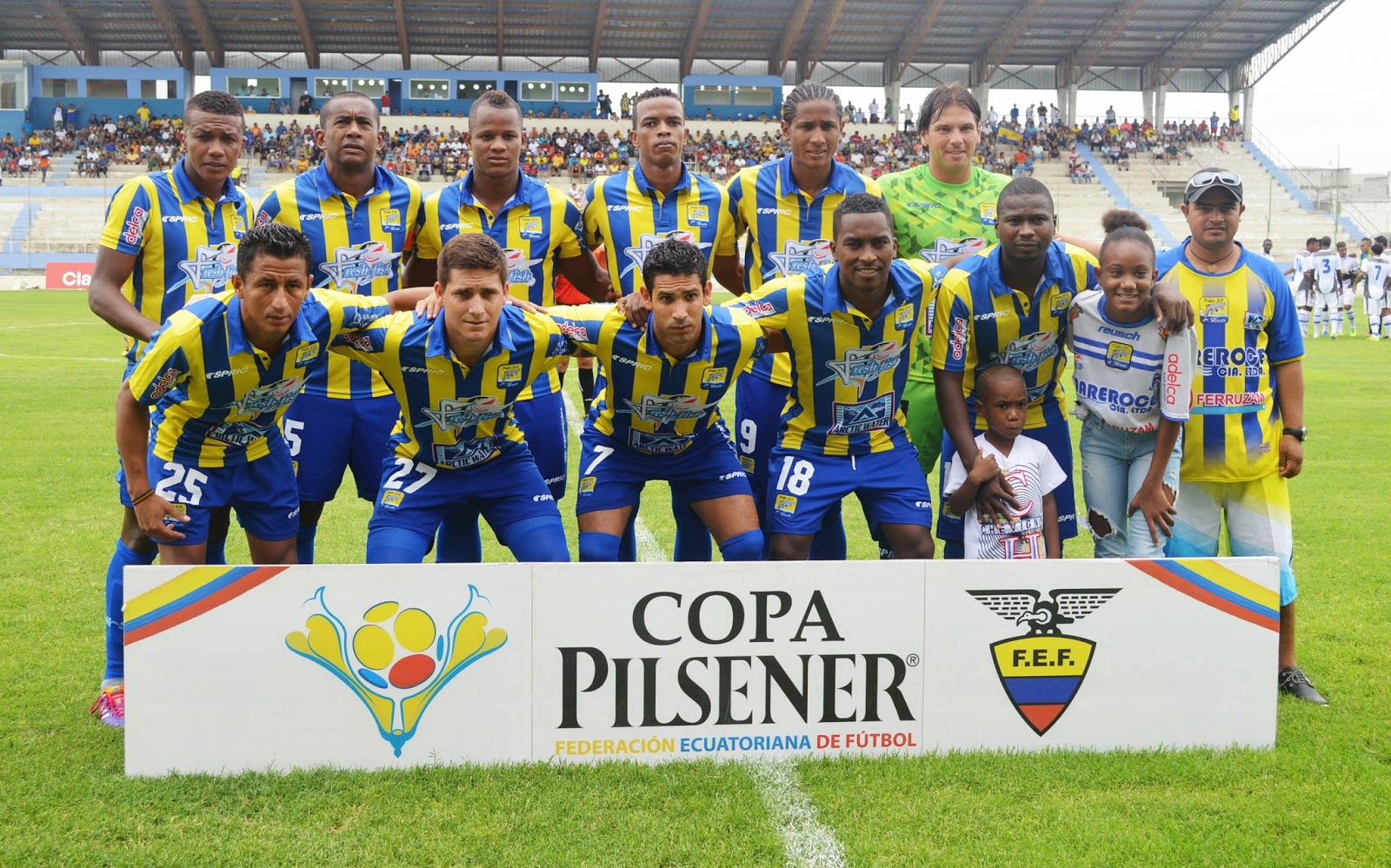 HINCHA CETACEO: Delfin SC 2014