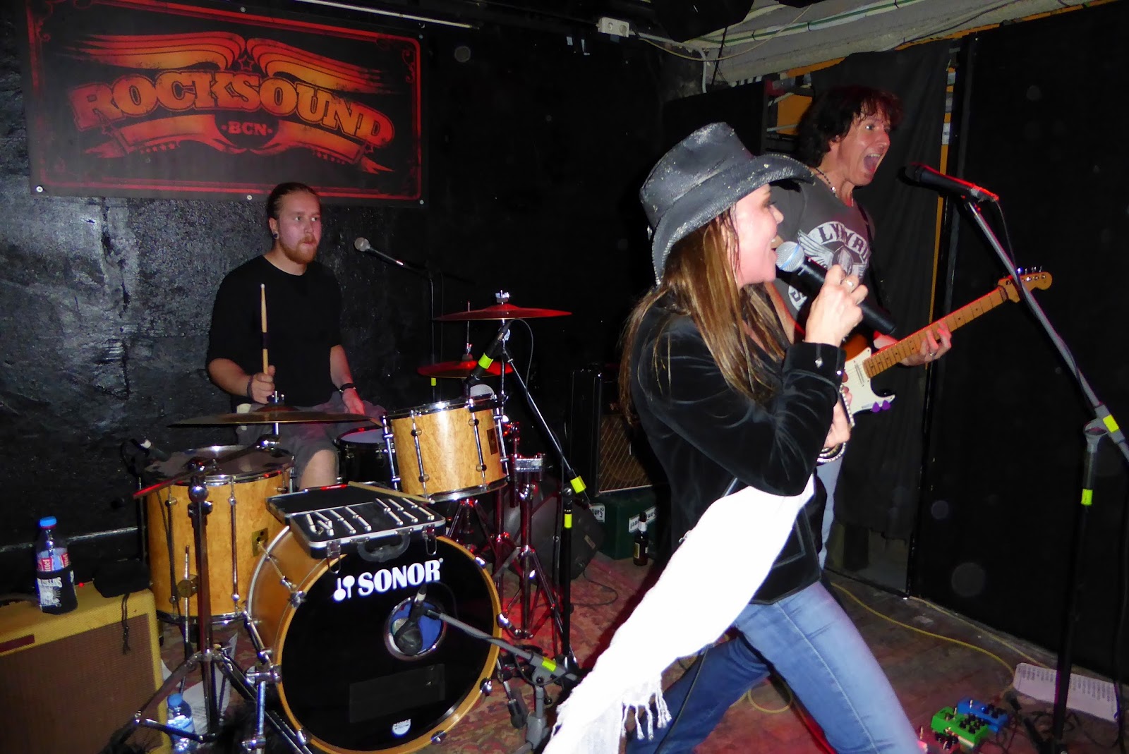 H M F A E : STACIE COLLINS