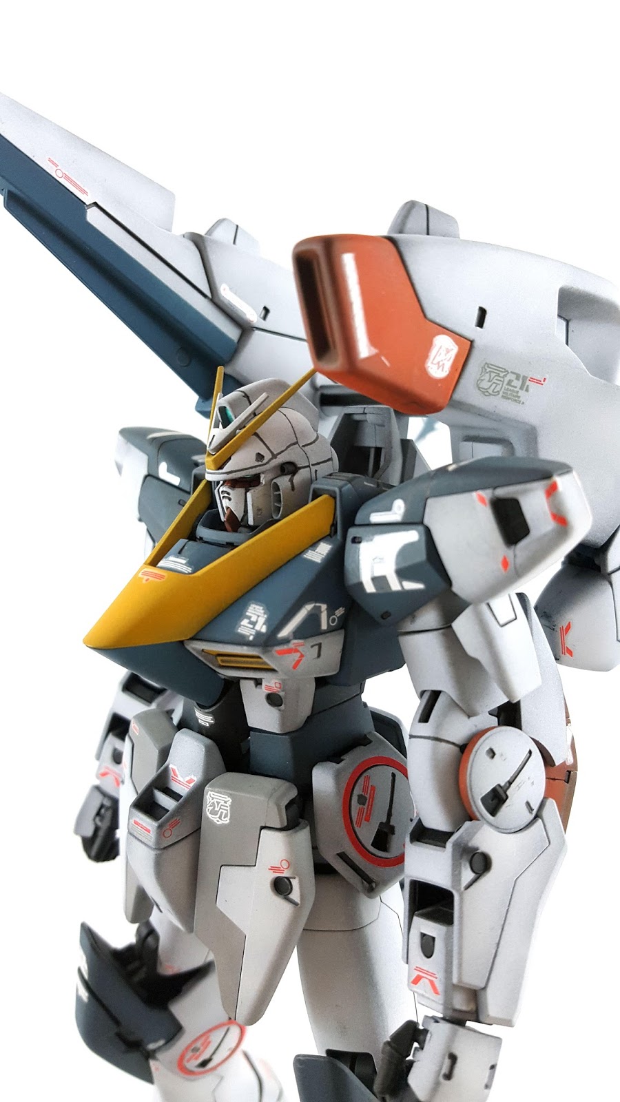 Custom Build: MG 1/100 V2 Gundam+ Buster Pack Cosmos Version.