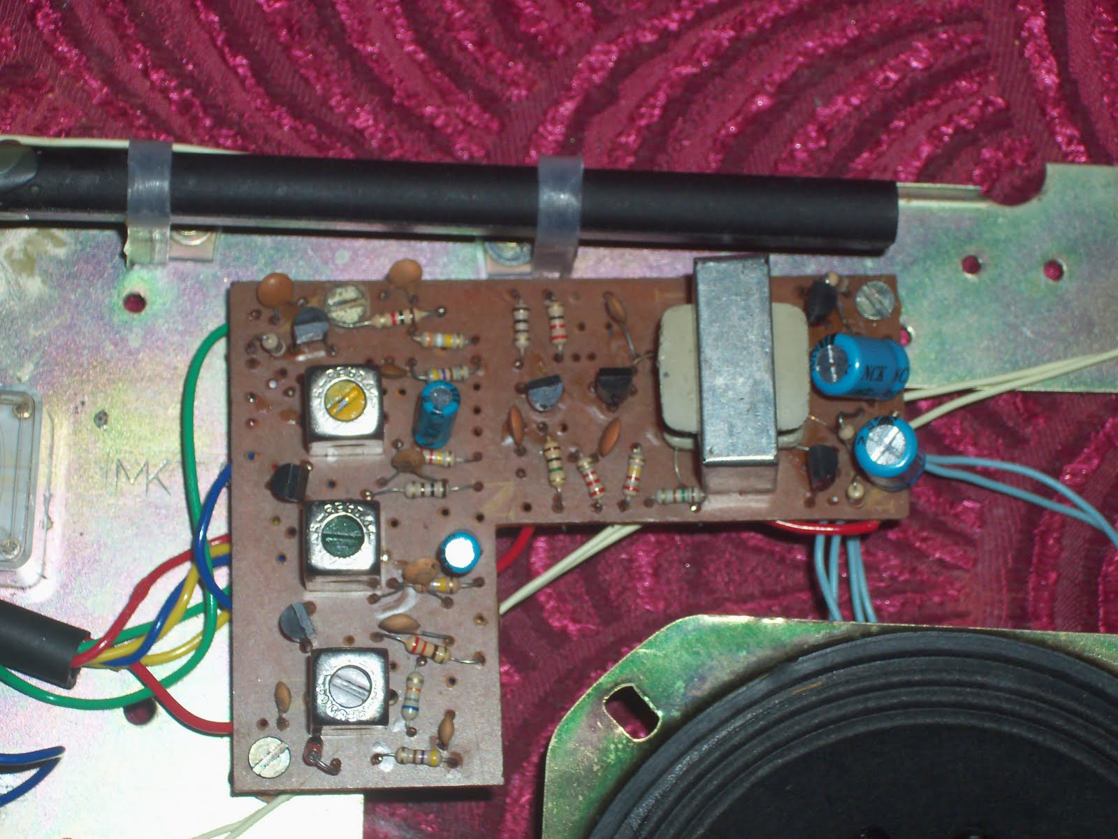 scientific insight!: Home made AM radio!