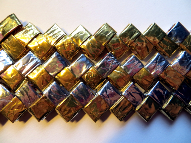 Candy Wrapper Chain | Hakaketju