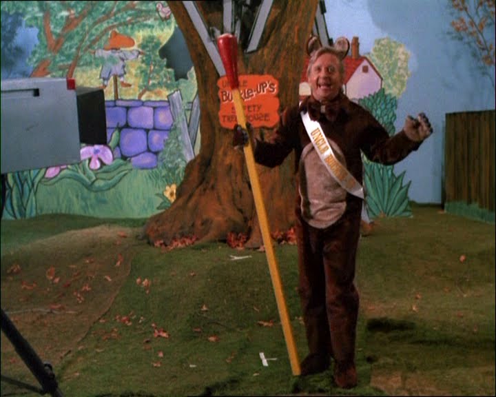 I Love It When A Plan Comes Together....: Uncle Buckle-up s4ep12