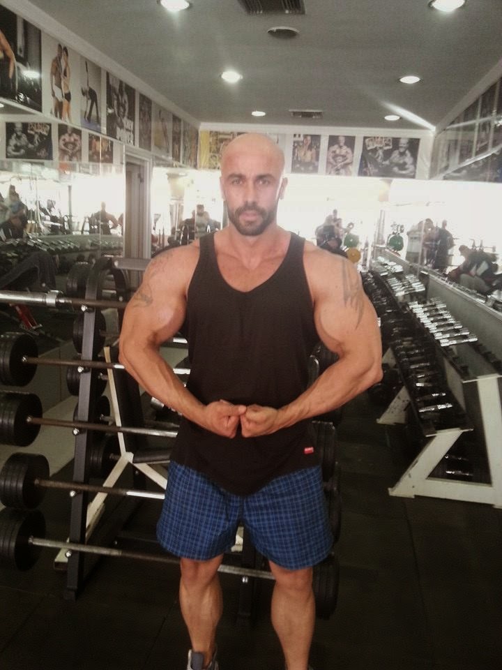 Muscle Lover: Albanian bodybuilder Armand Marko