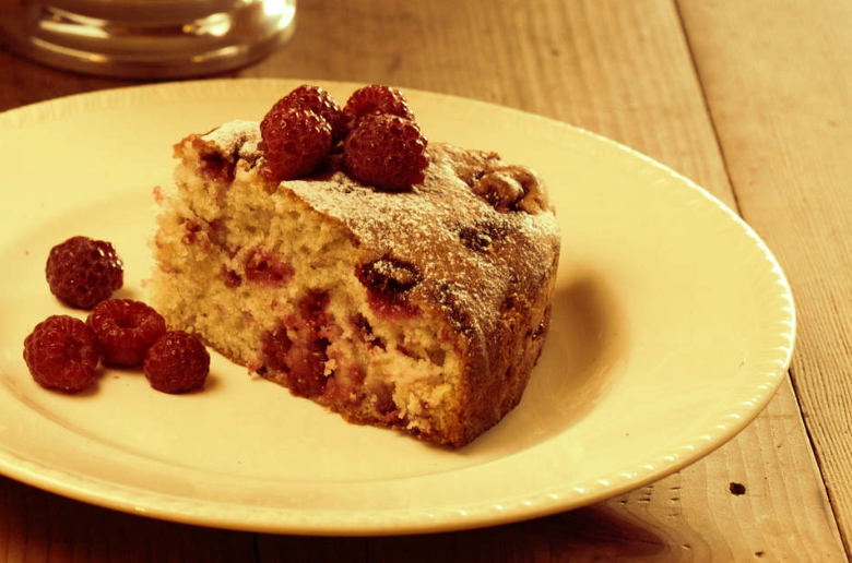 National Raspberry Cake Day! - Verbal Gold Blog