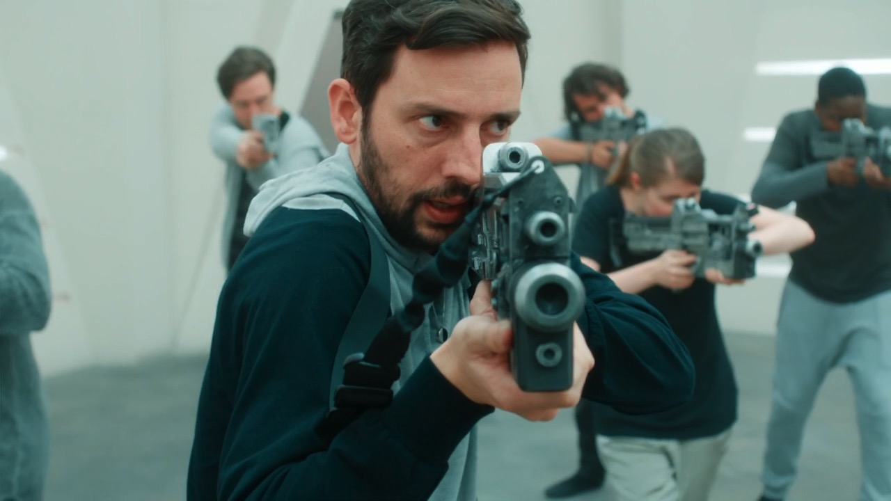 My Shiny Toy Robots: Reviews in Time & Space: Doctor Who 10x02 - Smile