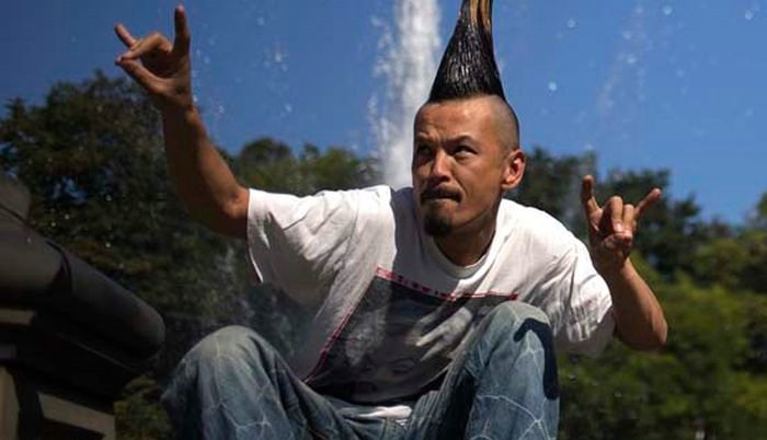 ASOMBROSO: El mohawk más alto del mundo