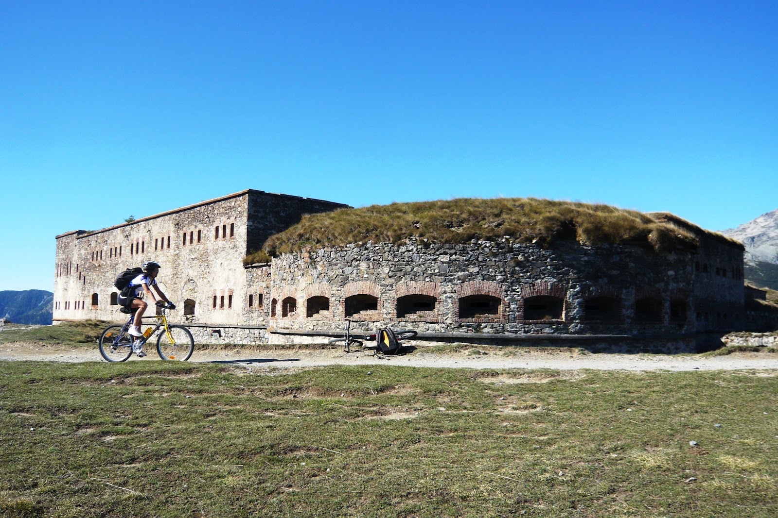 Alpi.Runner72: Tour dei Fortini del Col di Tenda in MTB