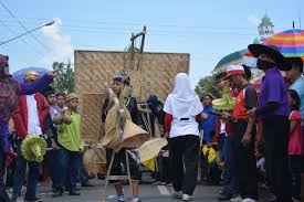 Masterpiece: Begalan As A Traditional Custom Of Banyumas