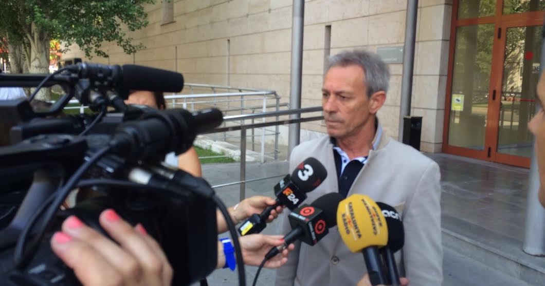 Xavier Rius Sant: ANGLADA ATRIBUEIX L'AUTORIA DE LA PROPAGANDA ...