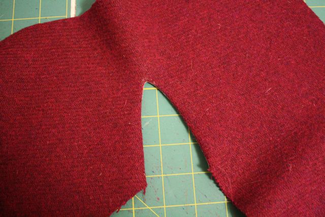Gertie's New Blog for Better Sewing: How to Sew a Two-Piece Underarm Gusset