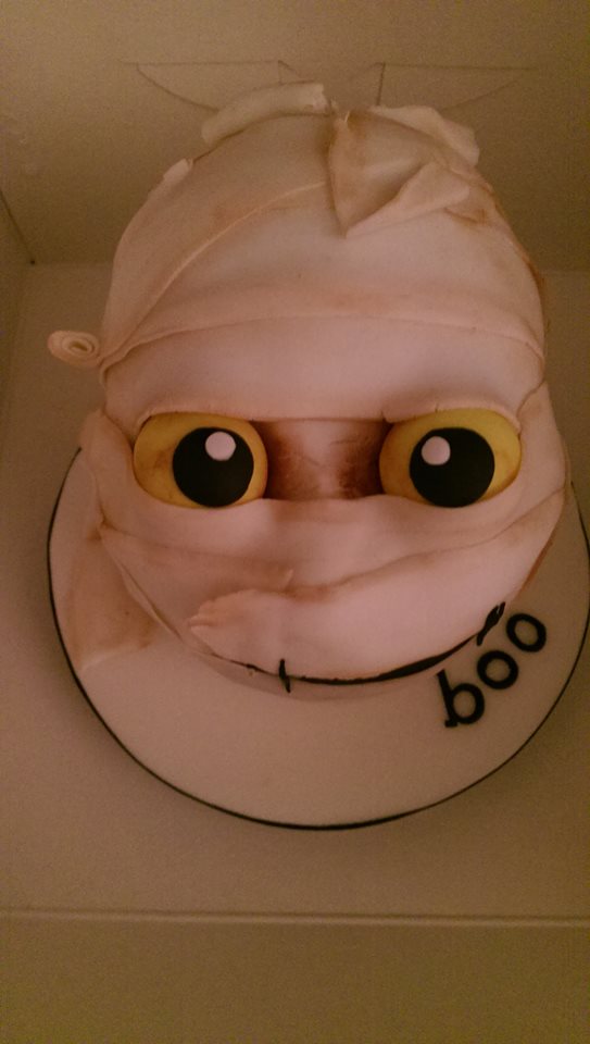 A TADMOR CAKE: BOO