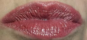 kats colourings: REVIEW: L’Oreal Infallible 2-Step Lips & Giveaway!