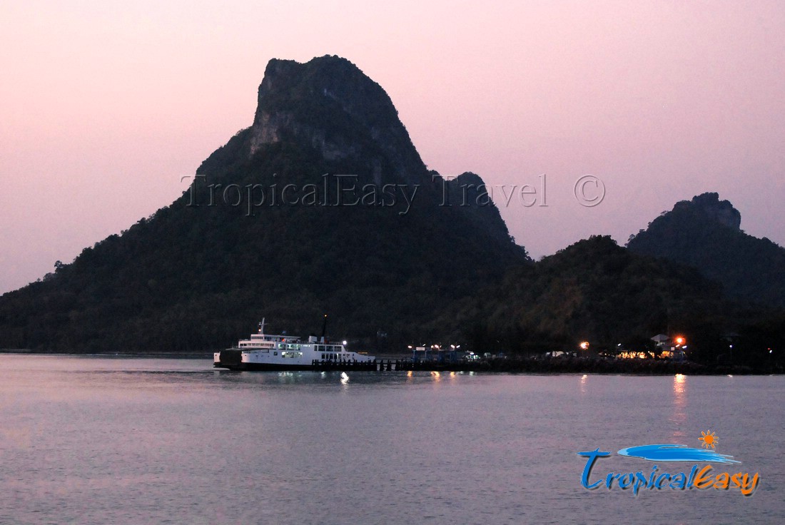KOH SAMUI BY FERRY: Ferries - Image Gallery - On Board