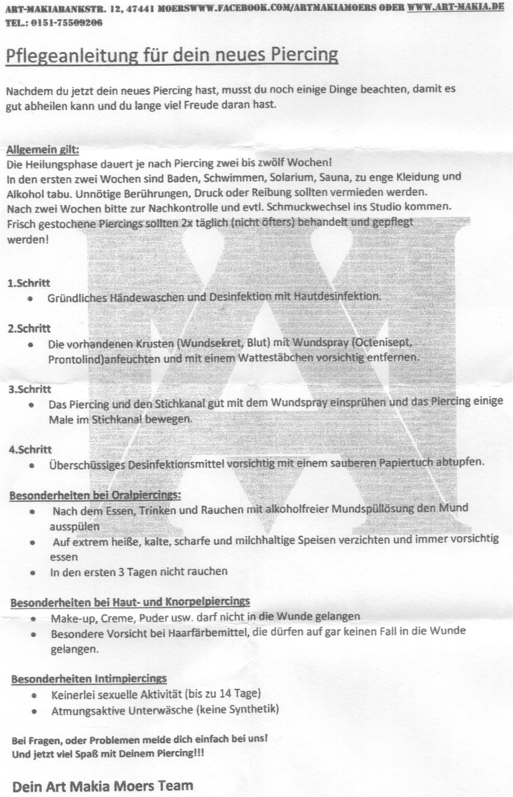 Gothicalla: Vertikales Labret - Eskimo Piercing