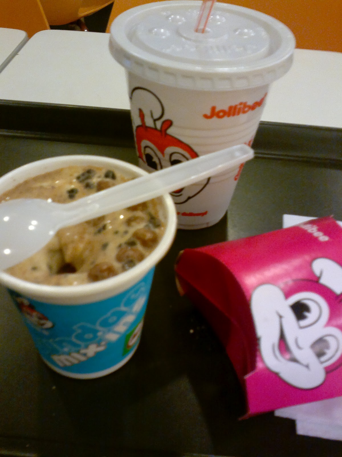 Gobbledygook's Corner: My Favorites At Jollibee