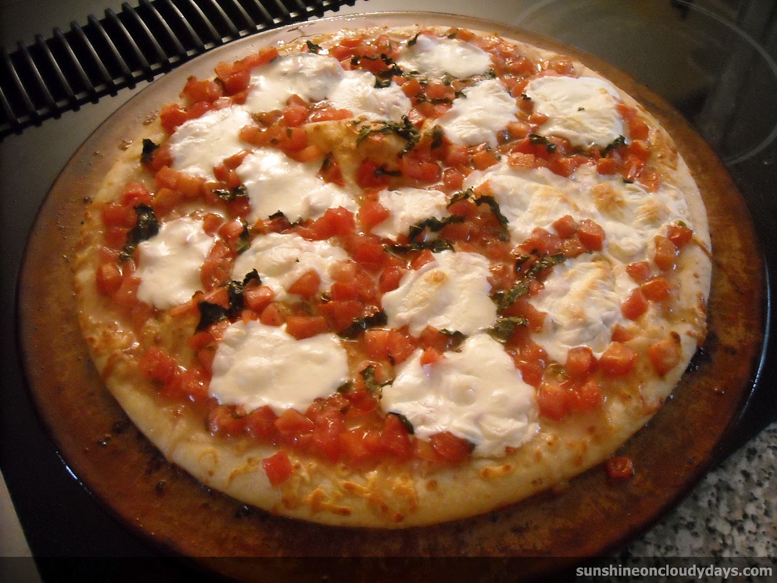 Sunshine on Cloudy Days: {bruschetta pizza}