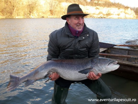 Pasiunea Pescuitului: Lostrita de 25 kg!