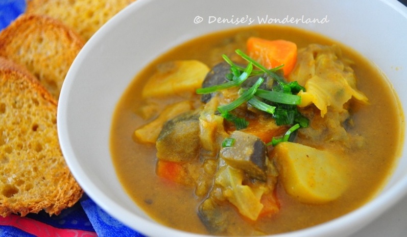 Simple Vegetable Curry Recipe With a Twist - Denise's Wonderland