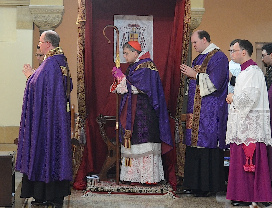 Modern Medievalism: May 2016