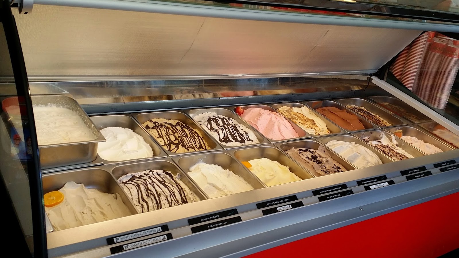 DAILY FRESH-MADE DANISH ICE CREAM IS SIMPLY PARADISE @ PARADIS ...