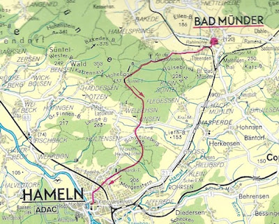 Mopswandern: 30. Etappe: Bad Münder nach Hameln (31. Juli 2011, 17 km)