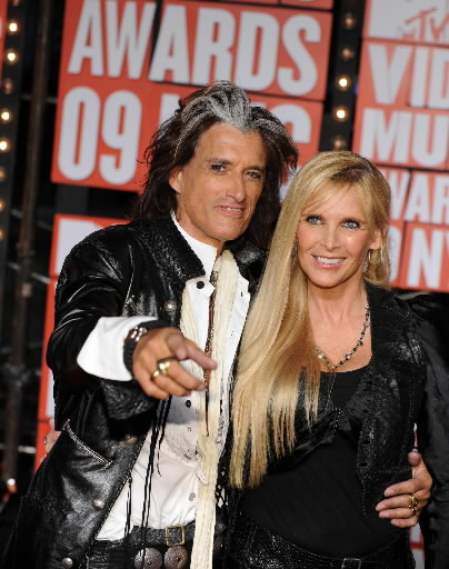 Music N' More: My Favorite Famous Couples