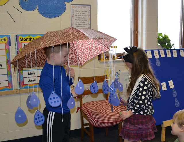 From The Hive: Uu umbrealla day- preschool style