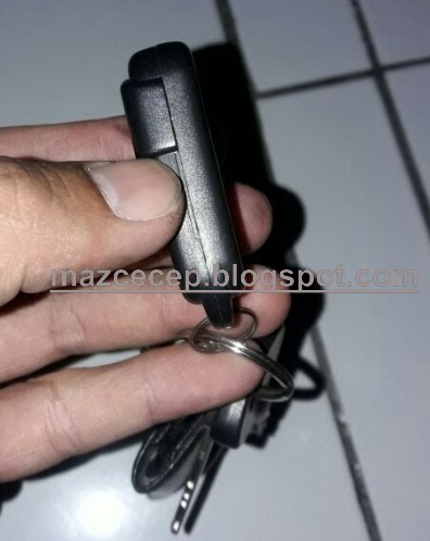 Cara Mudah Ganti Baterai (Batre) Remote Mobil Avanza Xenia - Mas Cecep